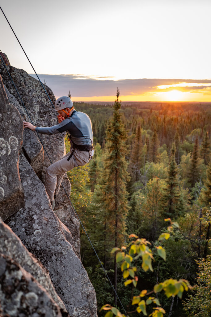 Initiation escalade rocher - Le Rappel du Nord